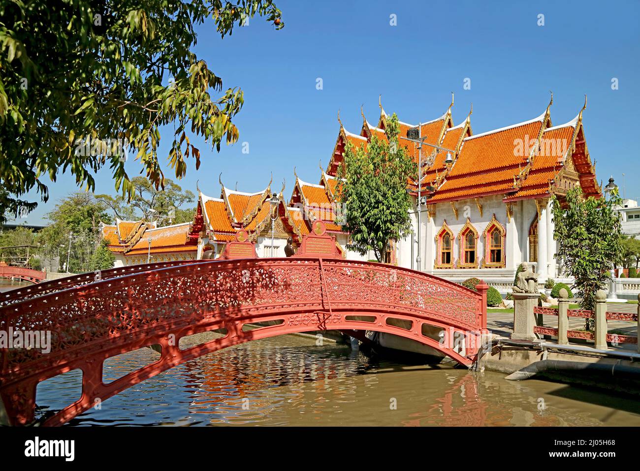 Wat Benchamabophit Dusitvanaram or The Marble Temple, a Significant ...