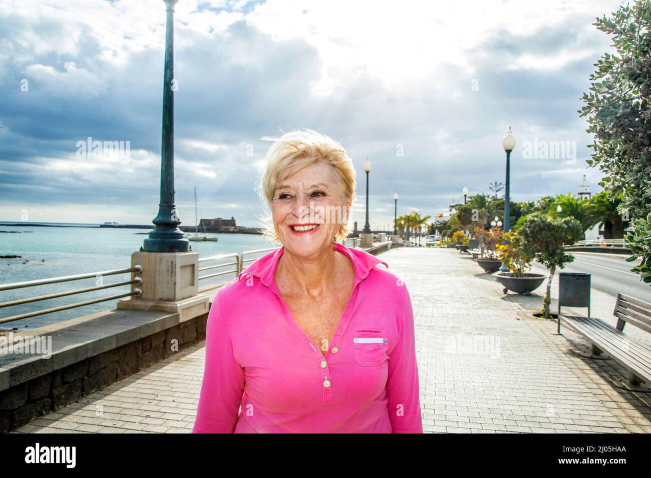 Portrait blonde tourist in hi-res stock photography and images - Alamy