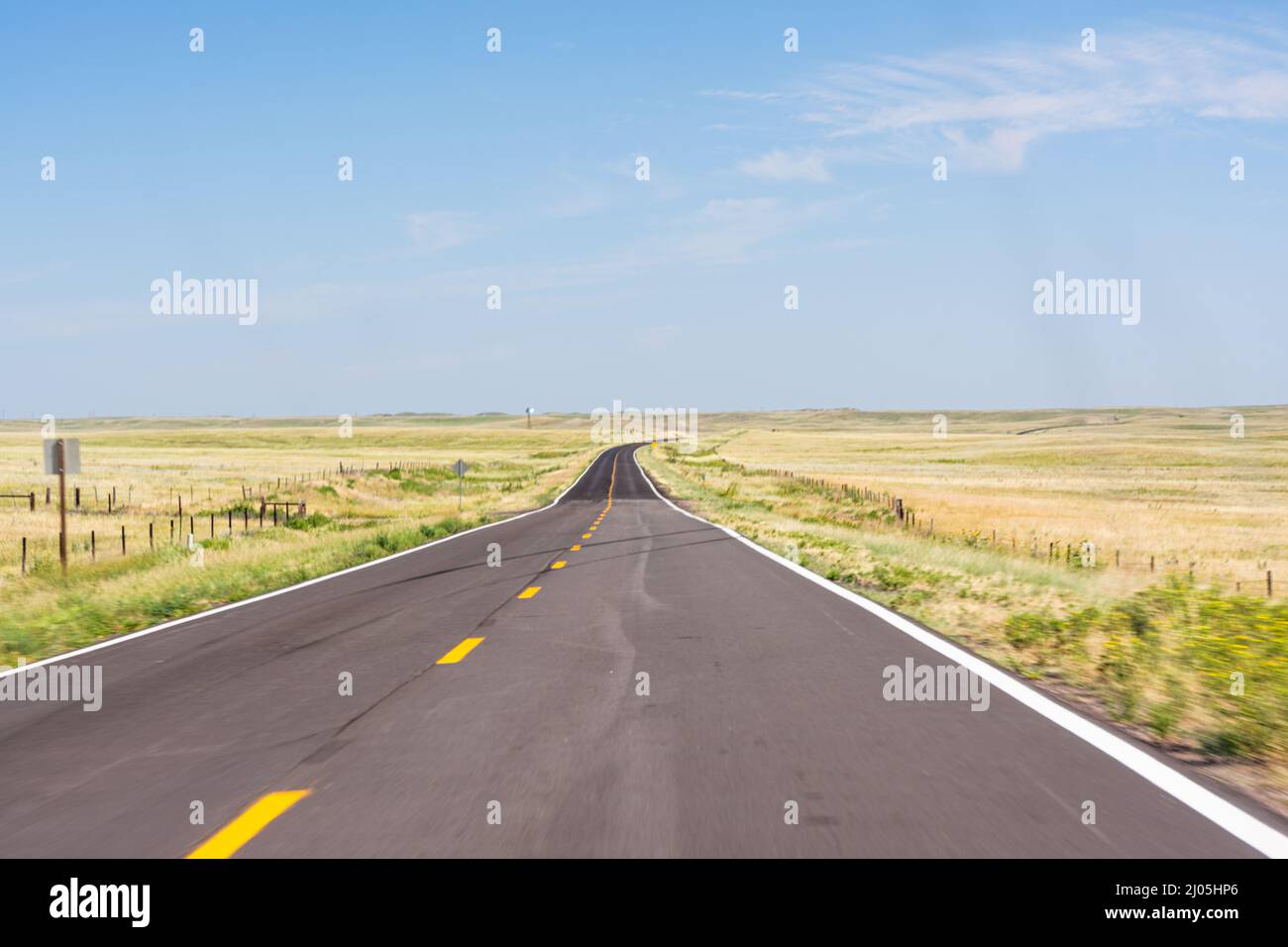 Empty highway surrounded fields hi-res stock photography and images - Alamy