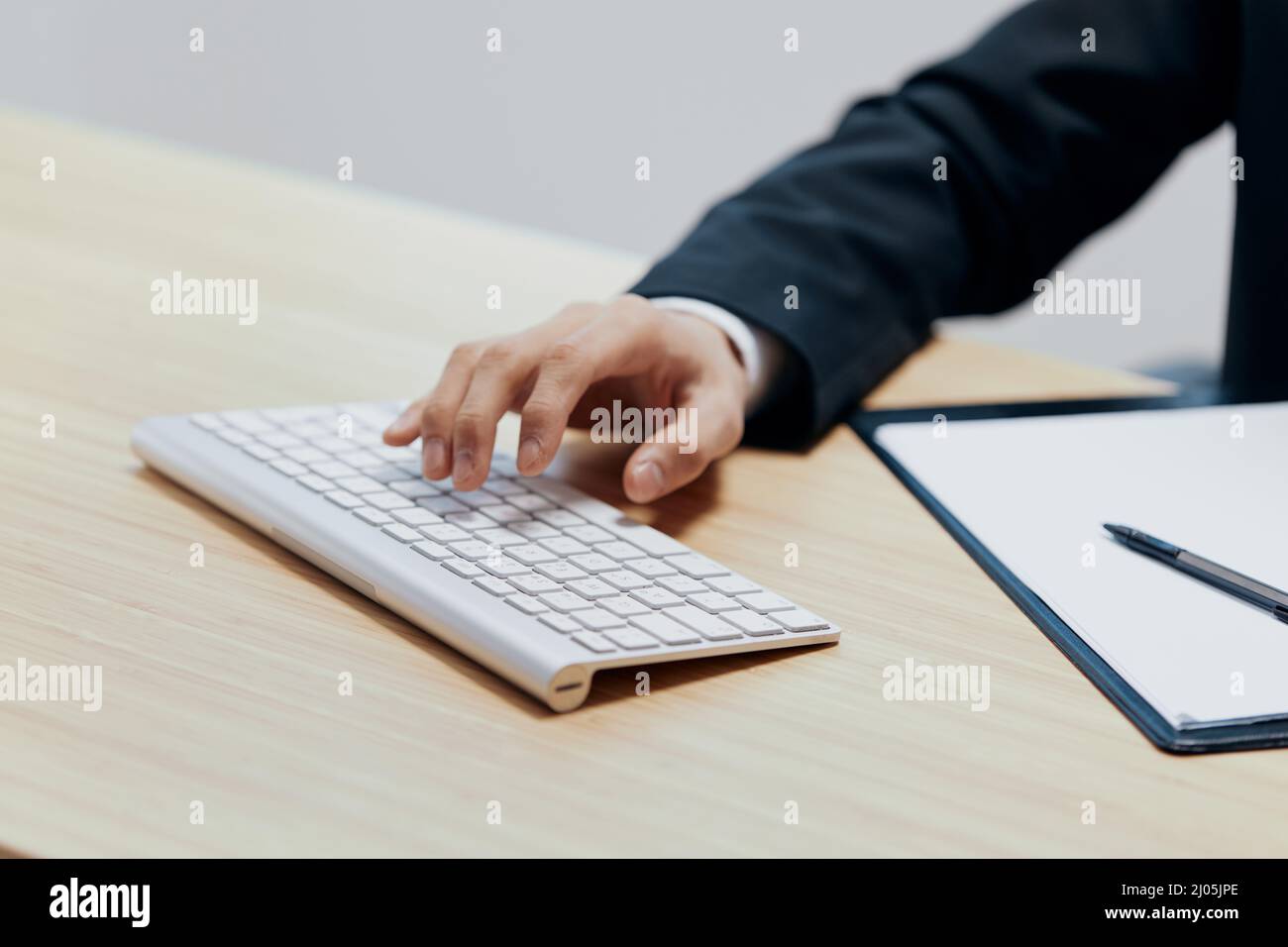 keyboard on desktop office executive close-up Stock Photo - Alamy