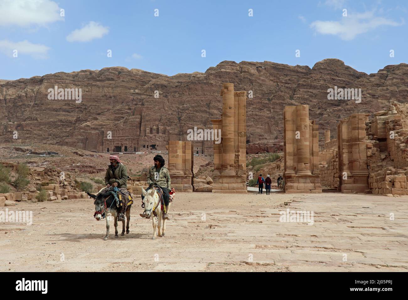 Gate of Hadrian in the Rose Red City of Petra Stock Photo - Alamy
