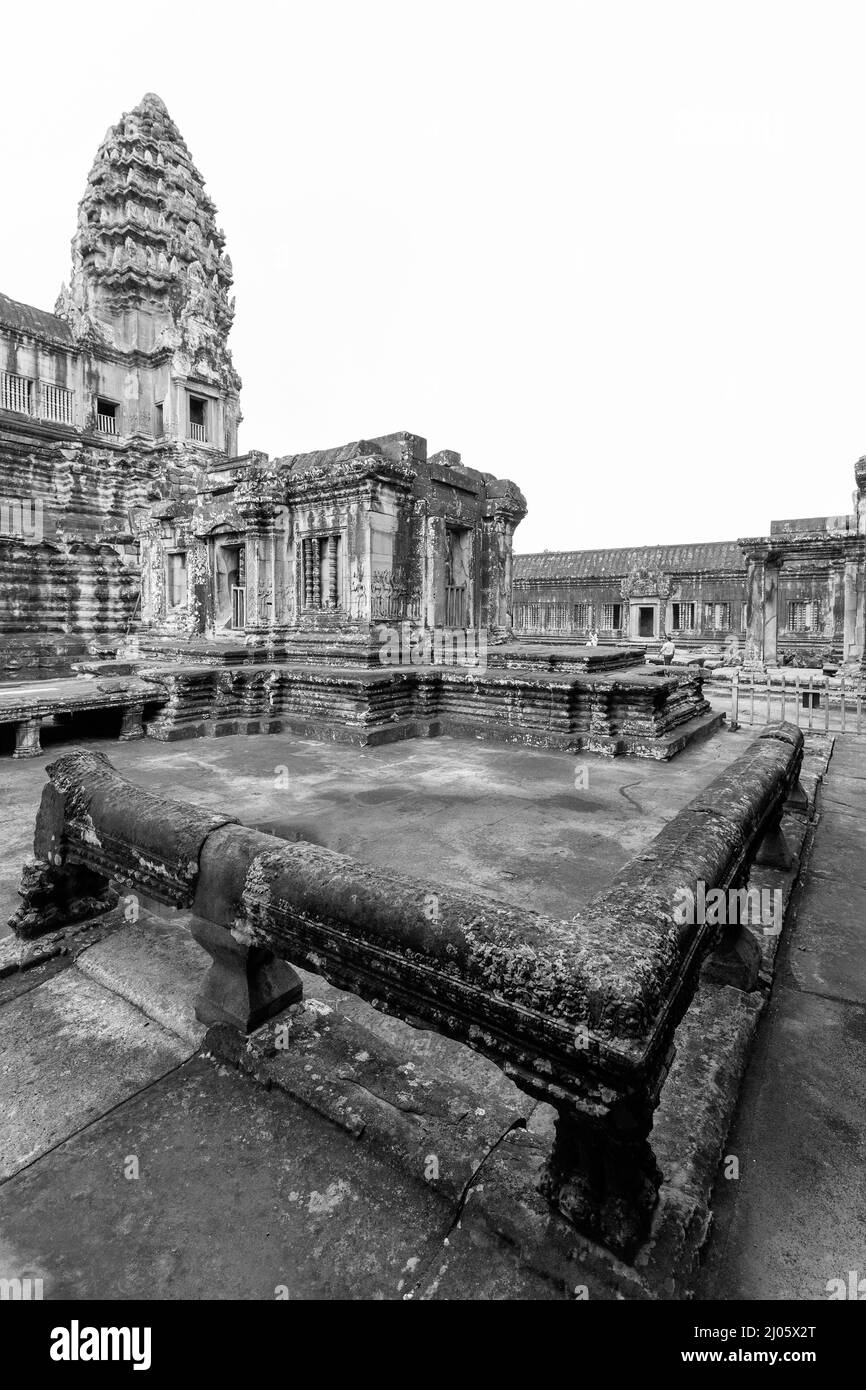 Inside angkor wat temple Black and White Stock Photos & Images - Alamy