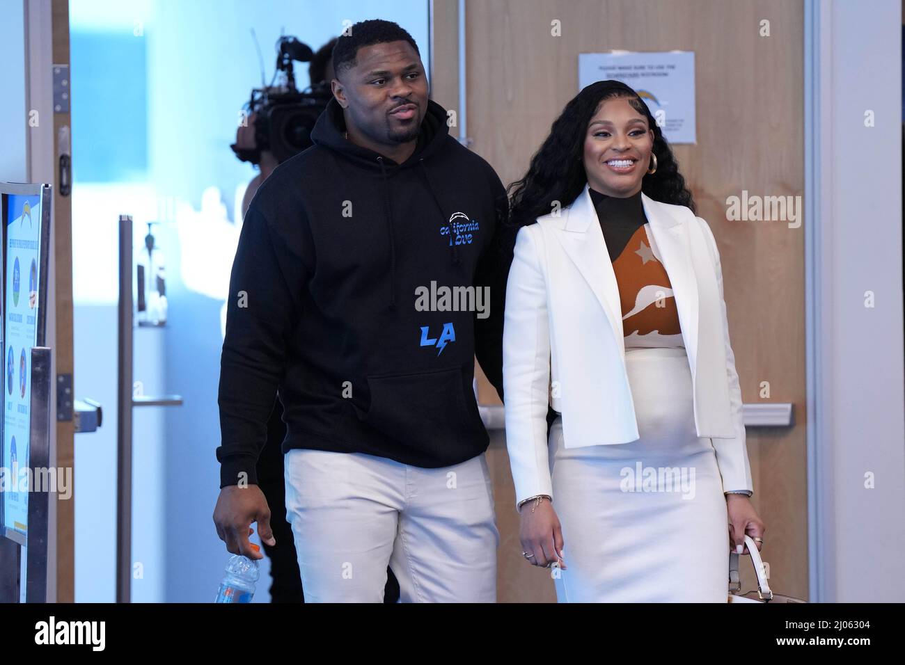 Los Angeles Chargers linebacker Khalil Mack (left) and girlfriend and ...