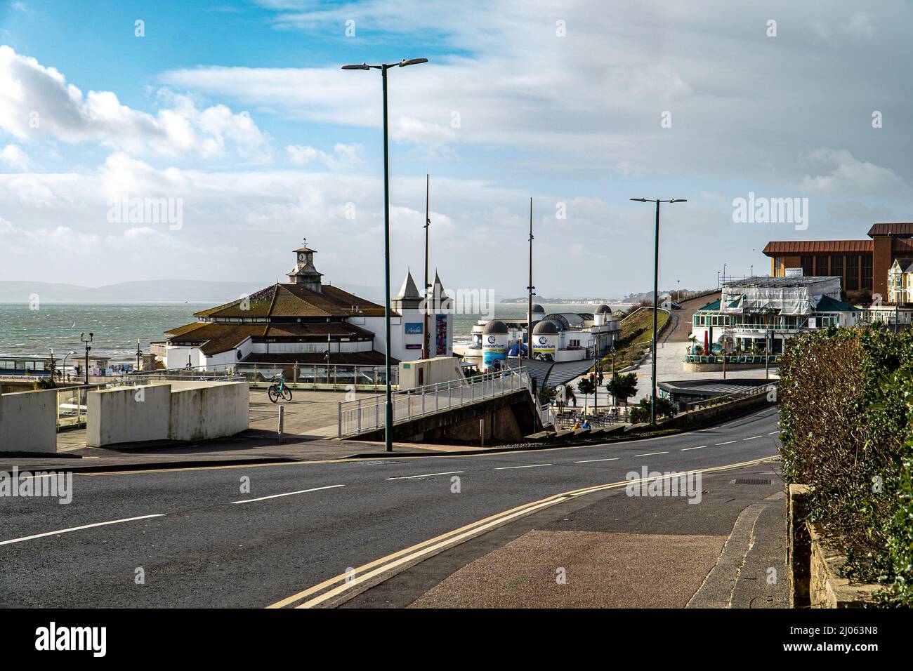 Bournemouth sea front hi-res stock photography and images - Alamy