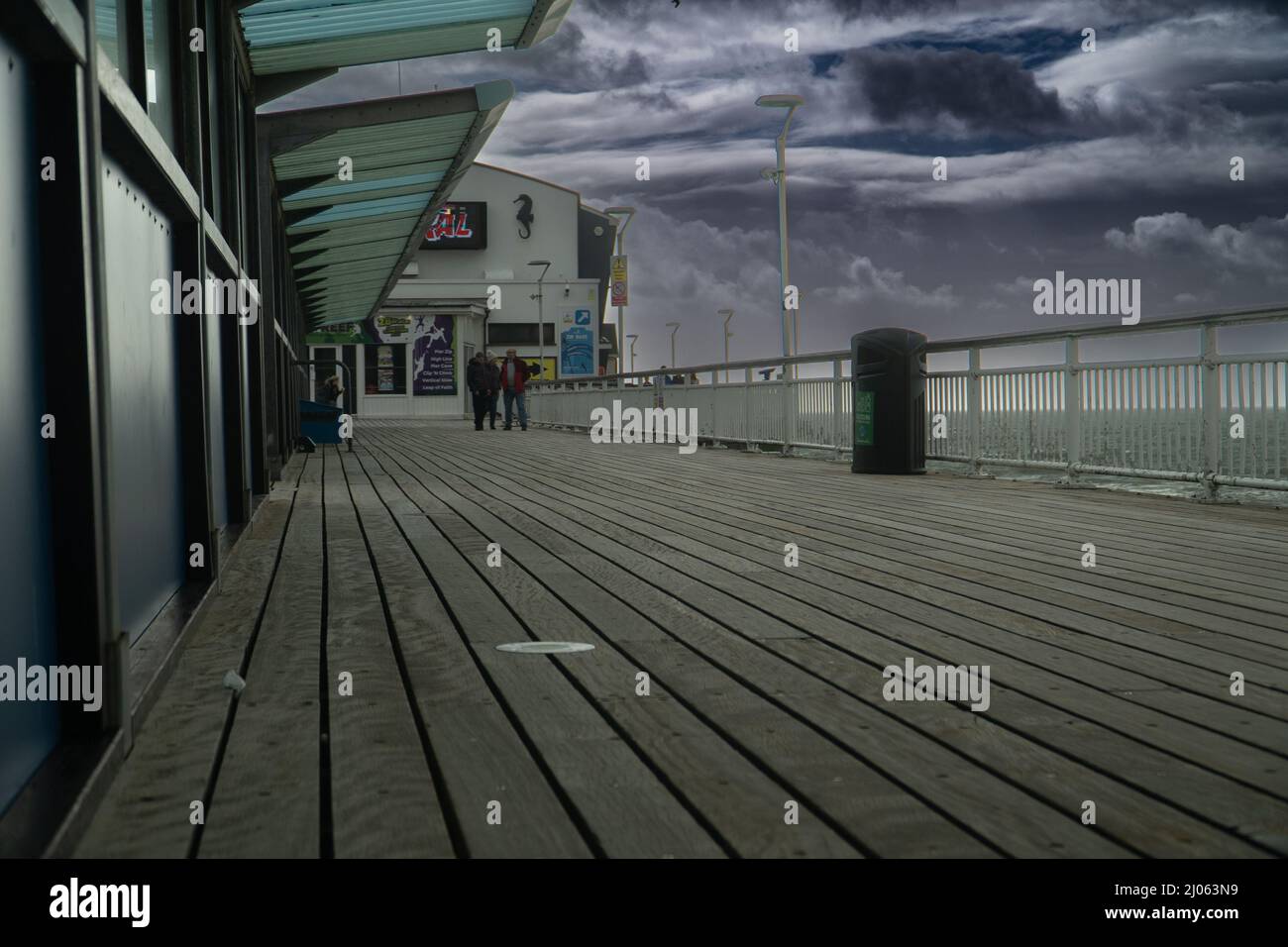 Bournemouth sea front hi-res stock photography and images - Alamy