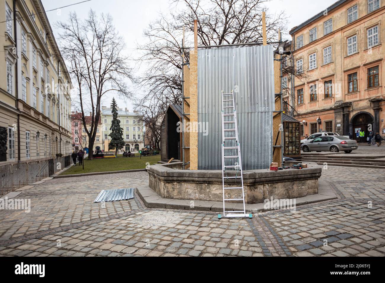 Lviv, Ukraine - March 16, 2022: Protection of architectural monuments ...