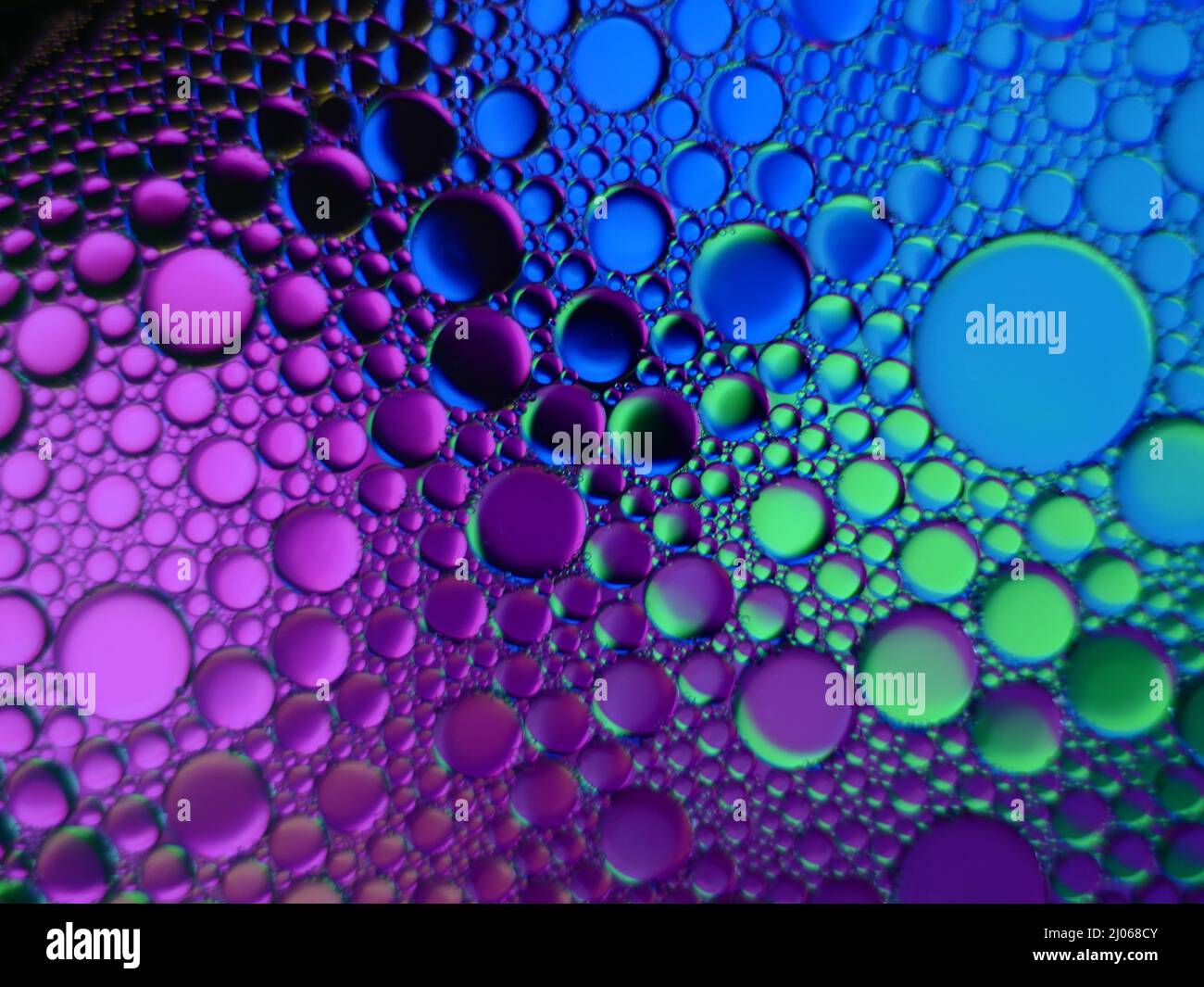 oil in water Stock Photo - Alamy