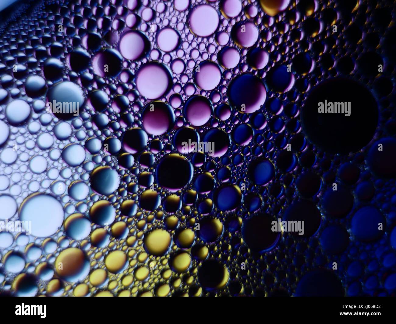 oil in water Stock Photo - Alamy