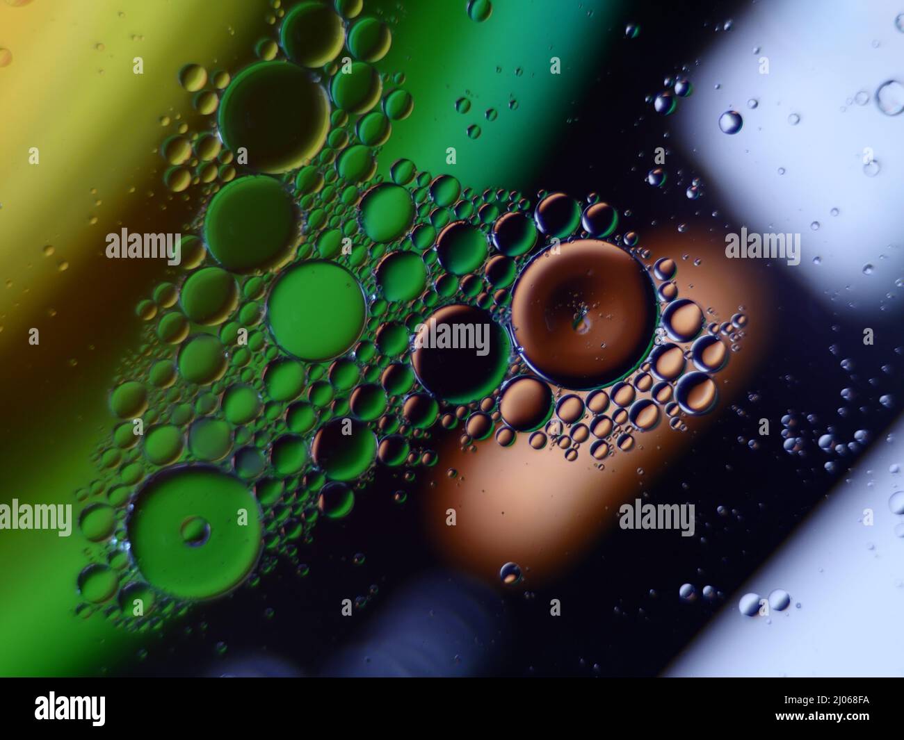 oil in water Stock Photo - Alamy