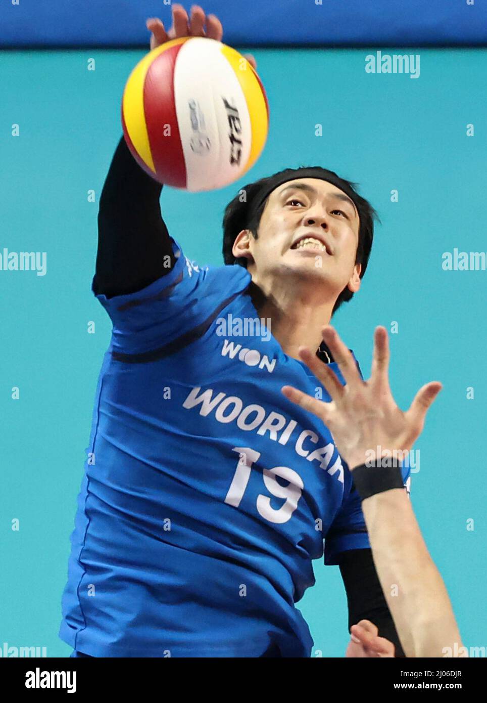 17th Mar, 2022. Volleyball: Woori Card WooriWON vs. Korean Air Jumbos ...