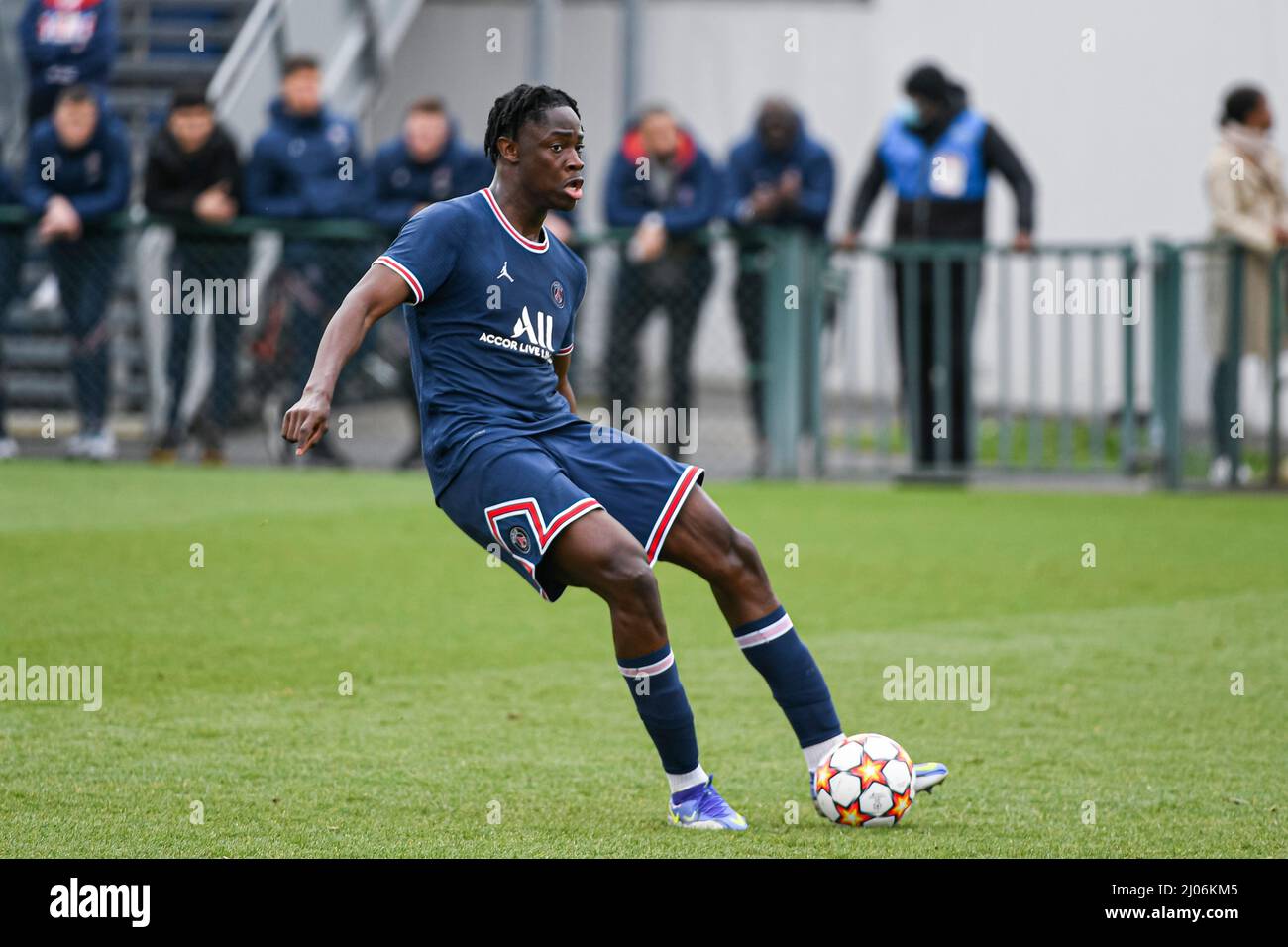 El chadaille bitshiabu hi-res stock photography and images - Alamy