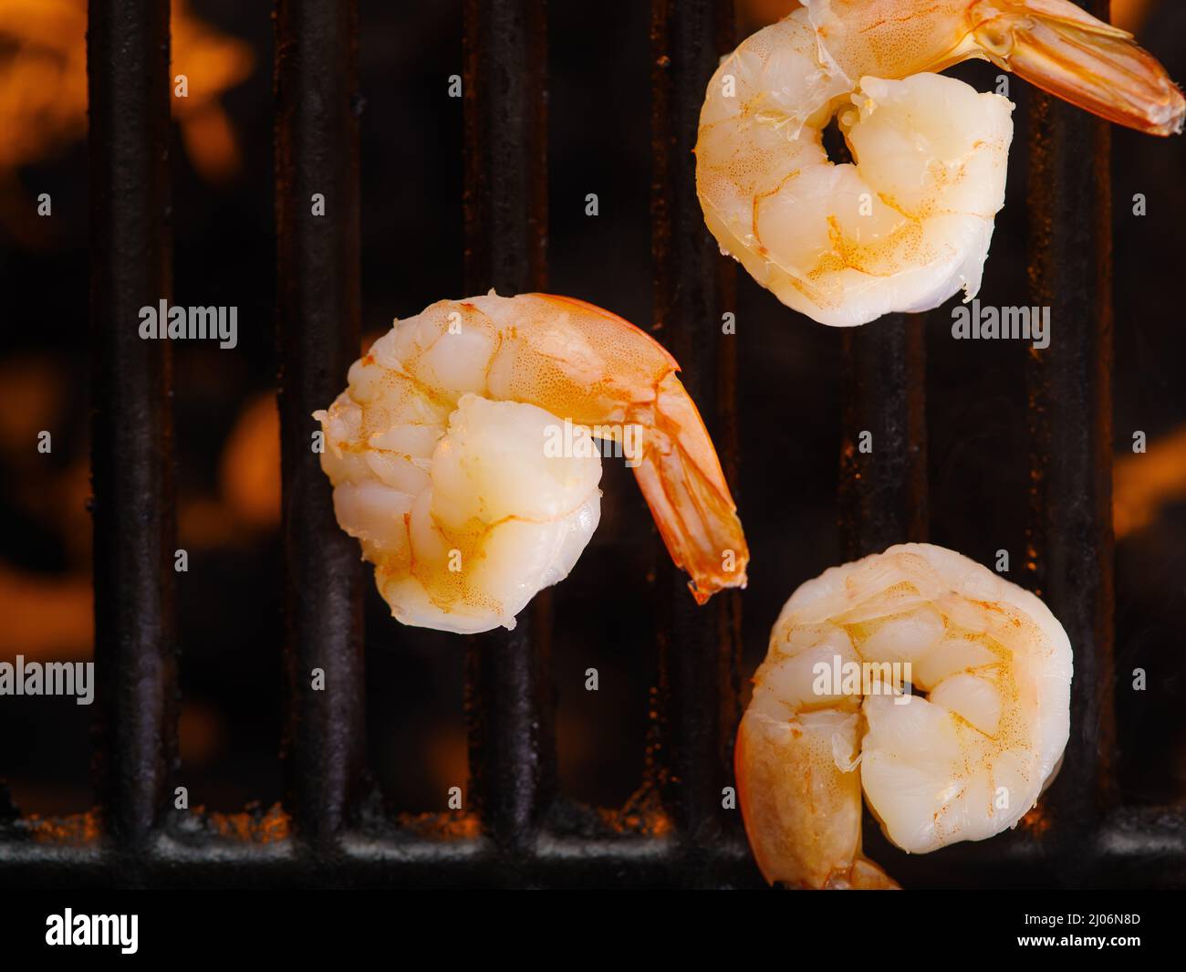 Three tiger prawns hi-res stock photography and images - Alamy