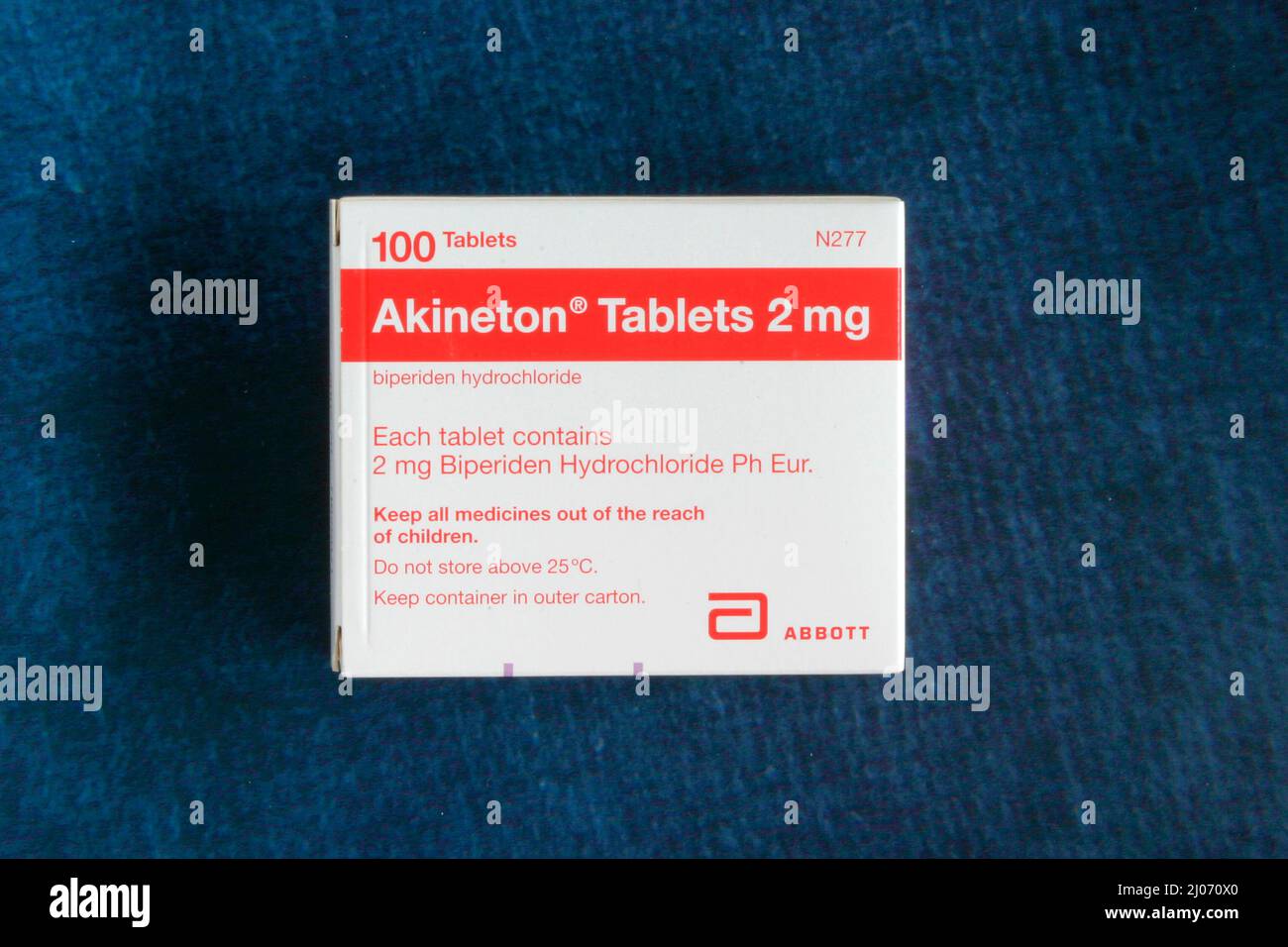 akineton 2mg tablets Stock Photo - Alamy