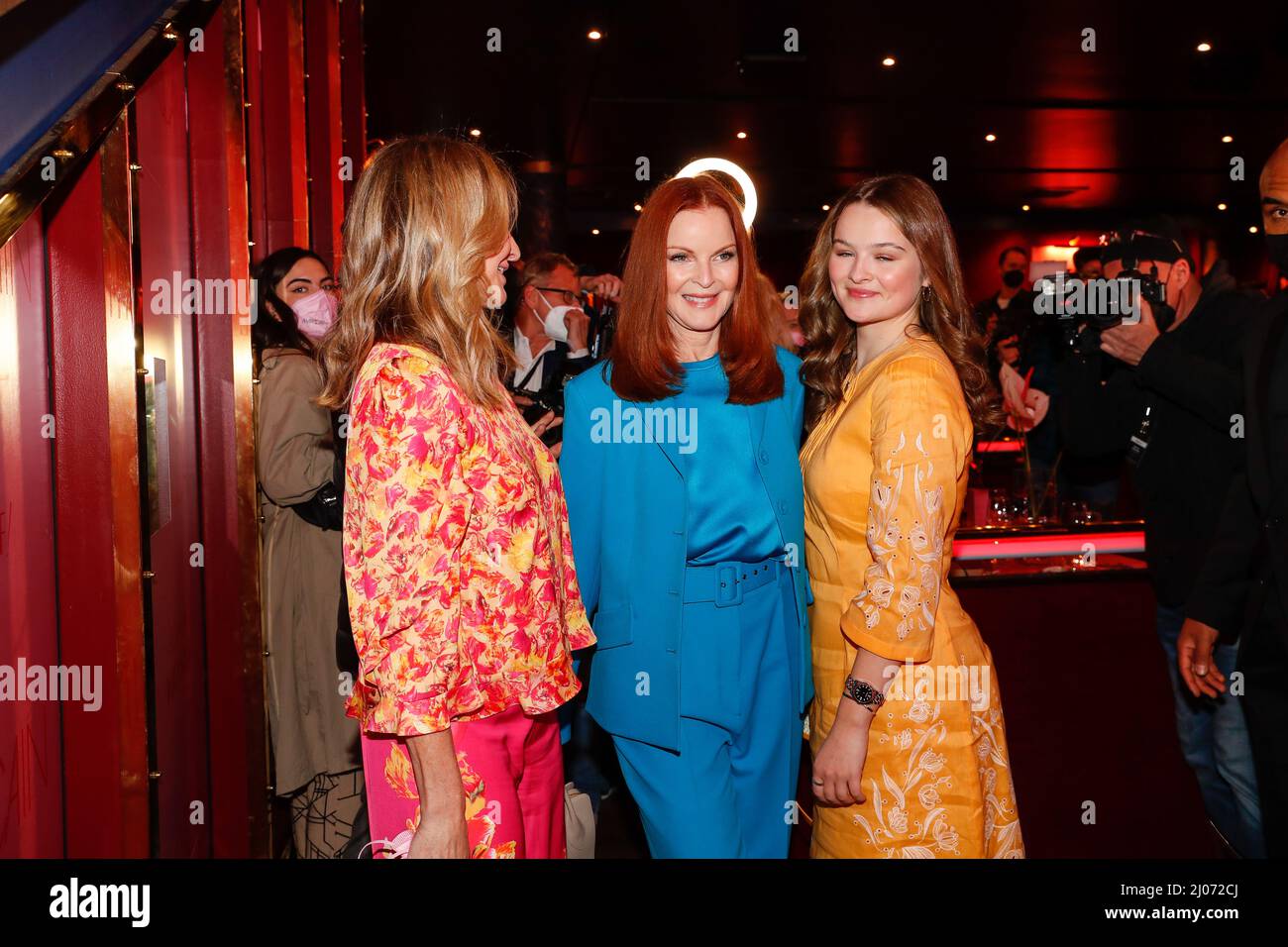 Berlin, Germany. 16th Mar, 2022. Berlin Fashion Week: Frauke Ludowig (l ...