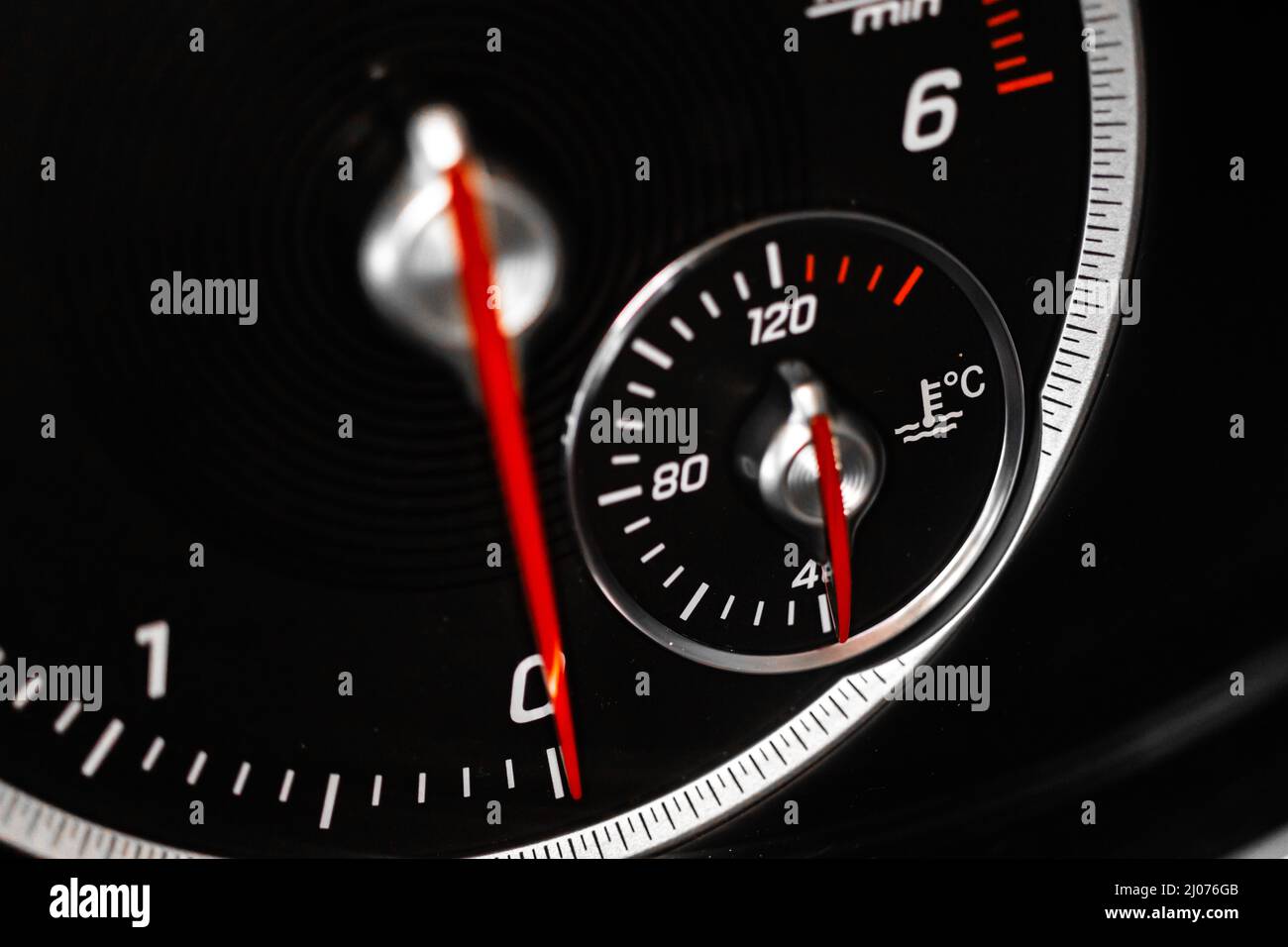 Car temperature sensor hi-res stock photography and images - Alamy