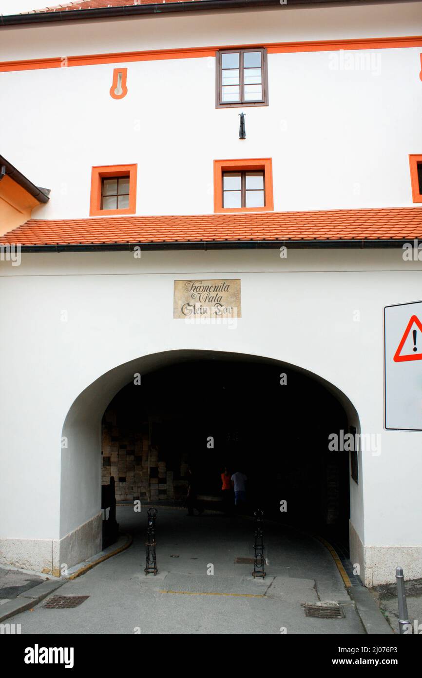 Stone Gate with prayers in Zagreb, Croatia Stock Photo - Alamy