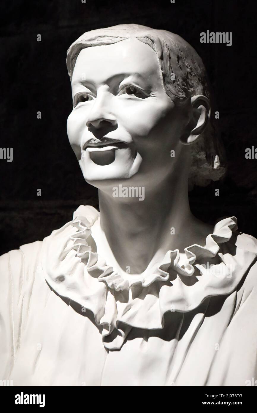 Bust of Mary Slessor, Scottish Presbyterian missionary, at the Wallace ...
