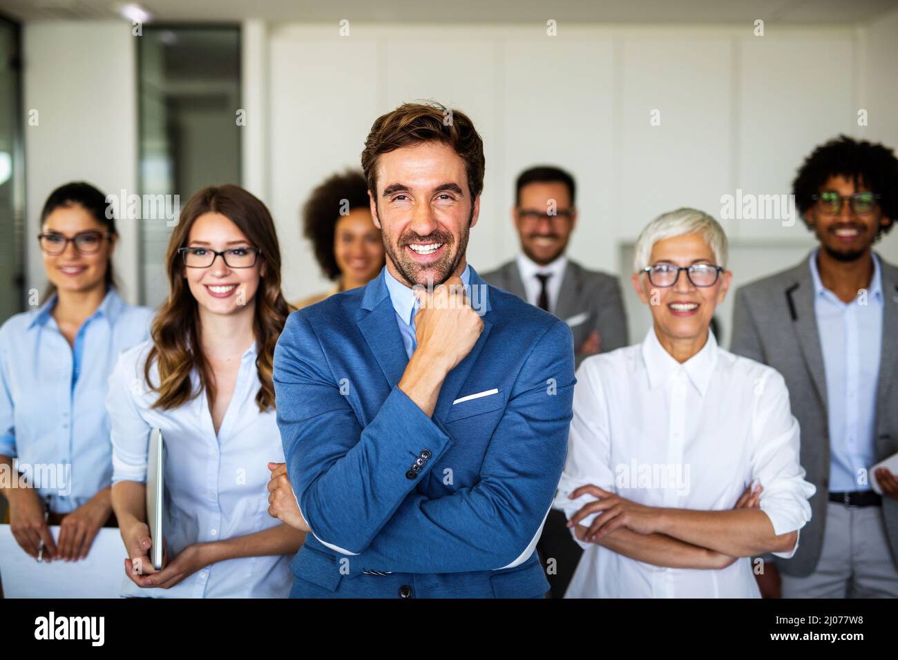 Success group of multiethnic entrepreneurs and business people ...