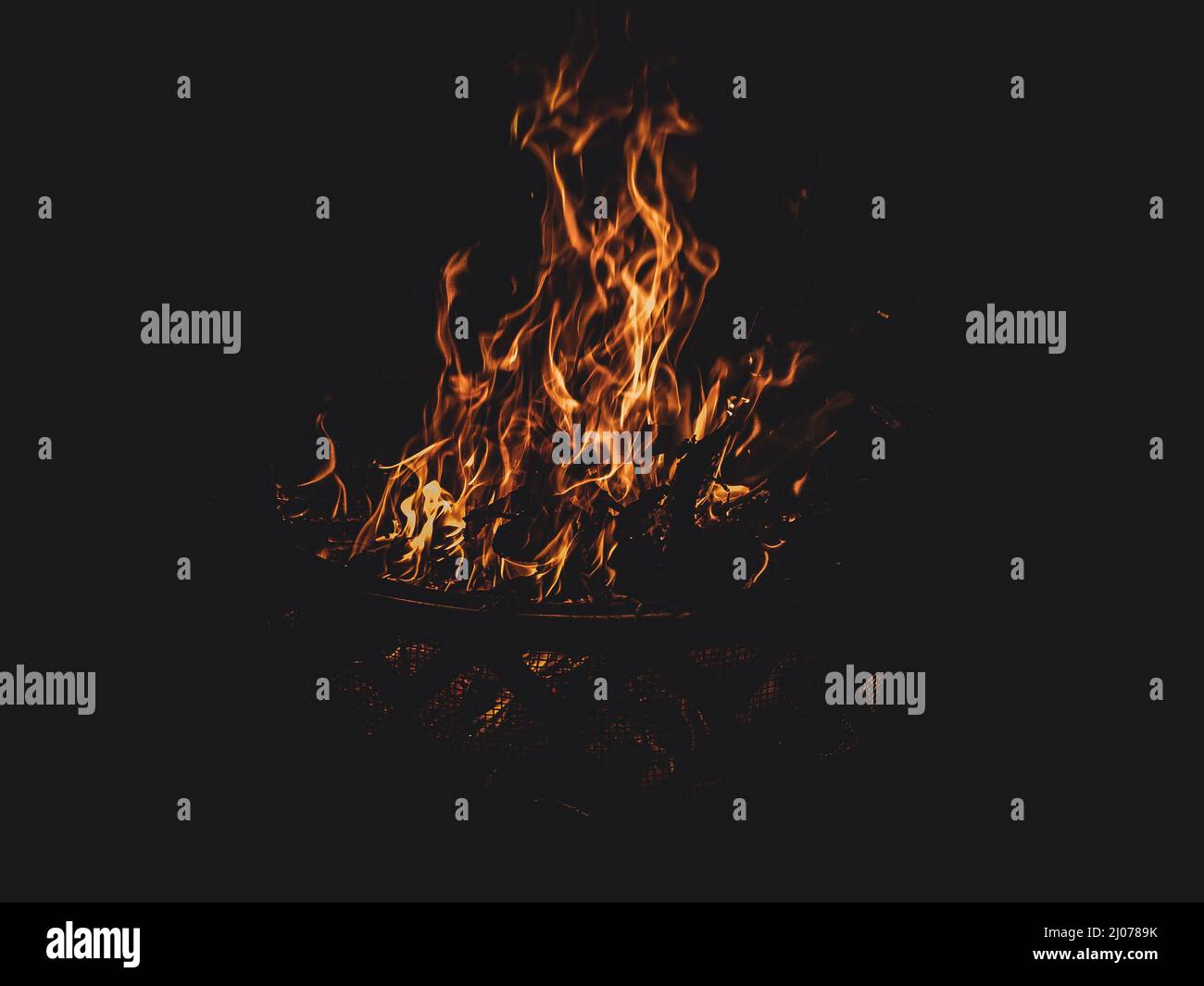 Isolated Flames from a Fire Pit Stock Photo - Alamy