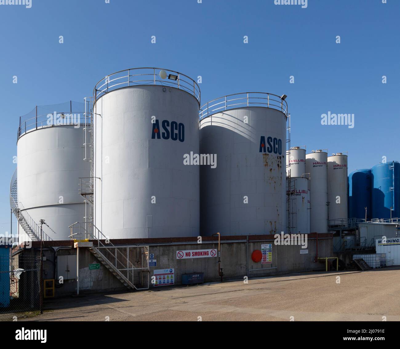 ASCO gas storage containers, Gas House Quay, Great Yarmouth, Norfolkd ...
