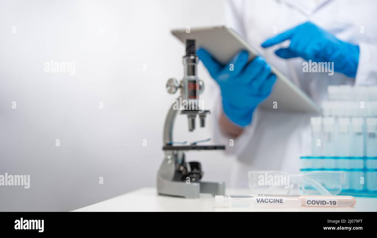 Female microbiologist in biohazard hi-res stock photography and images ...