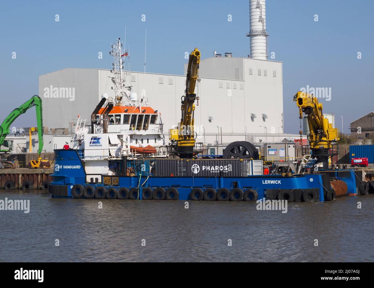 Voe Vanguard ship tug offshore service vessel, River Yare quayside ...