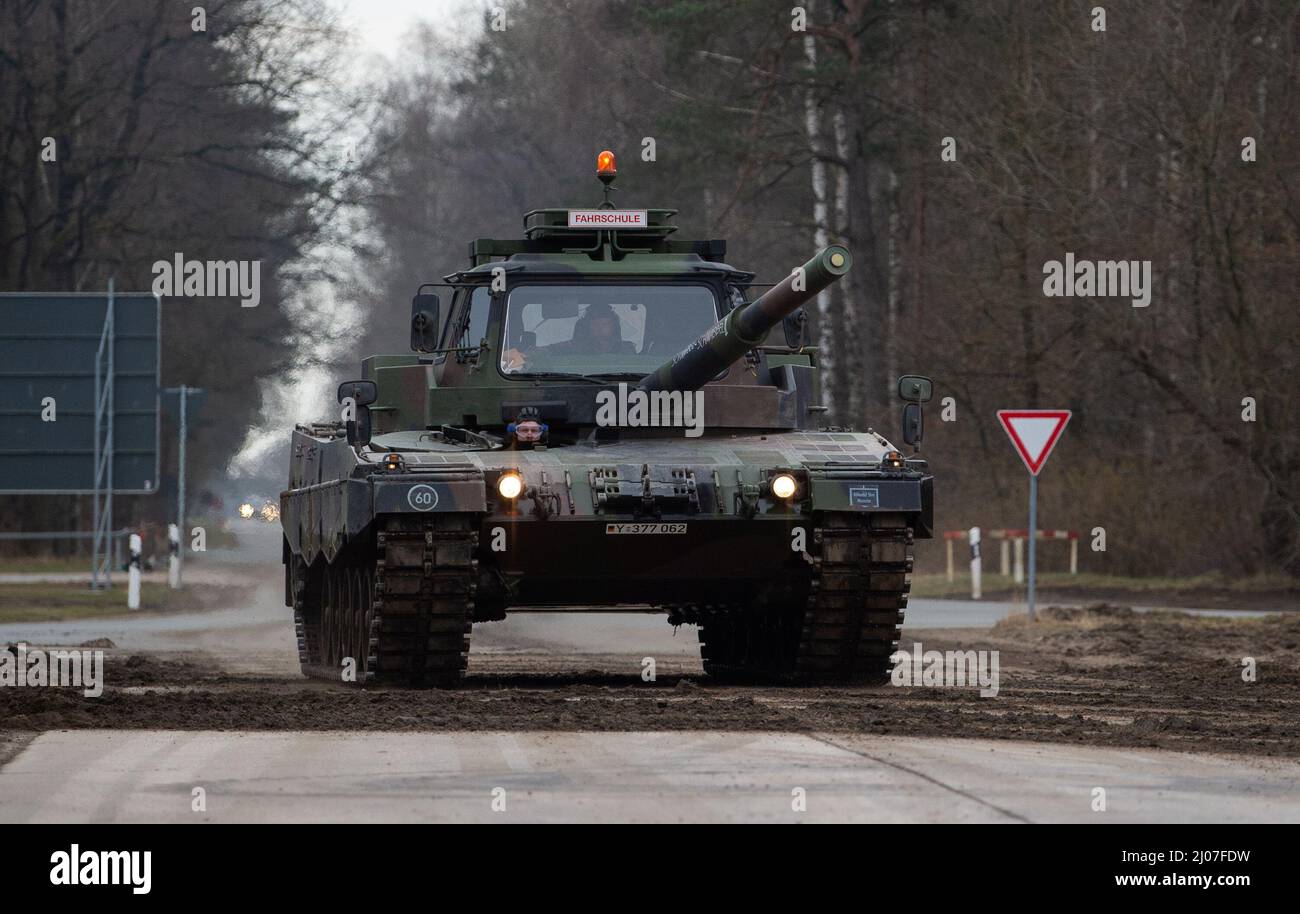 Tank training school munster hi-res stock photography and images - Alamy