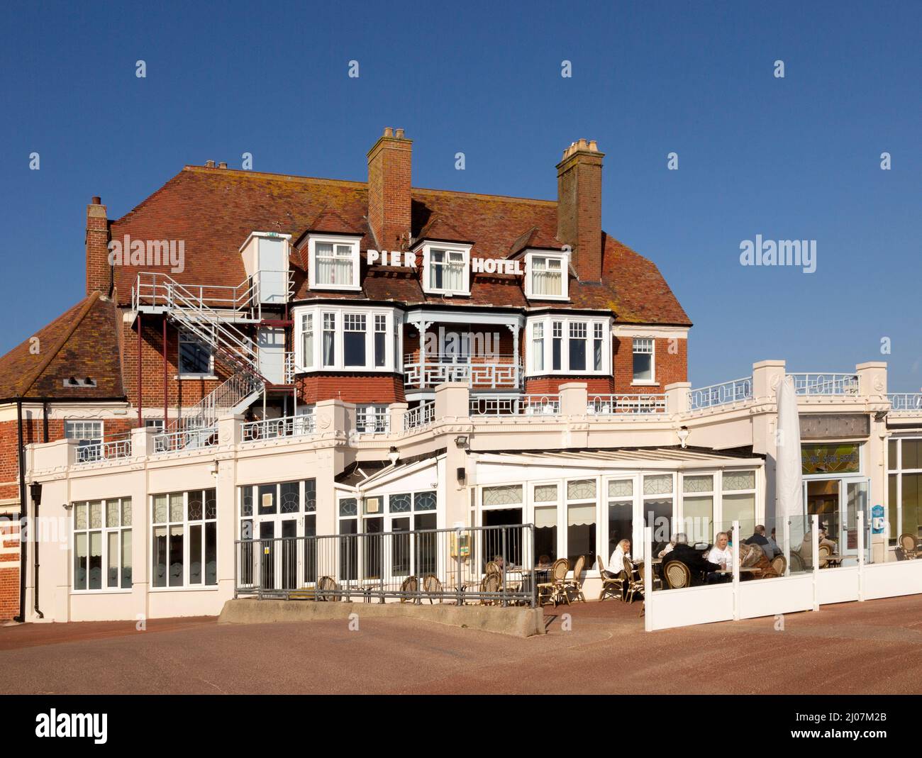 Gorleston pier hi-res stock photography and images - Alamy