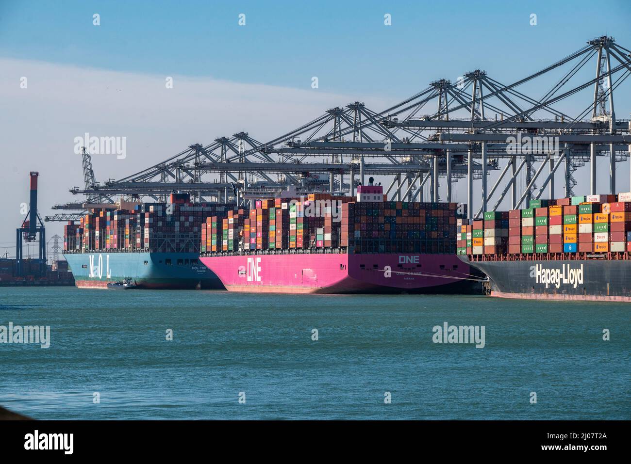 Delta terminal hi-res stock photography and images - Alamy