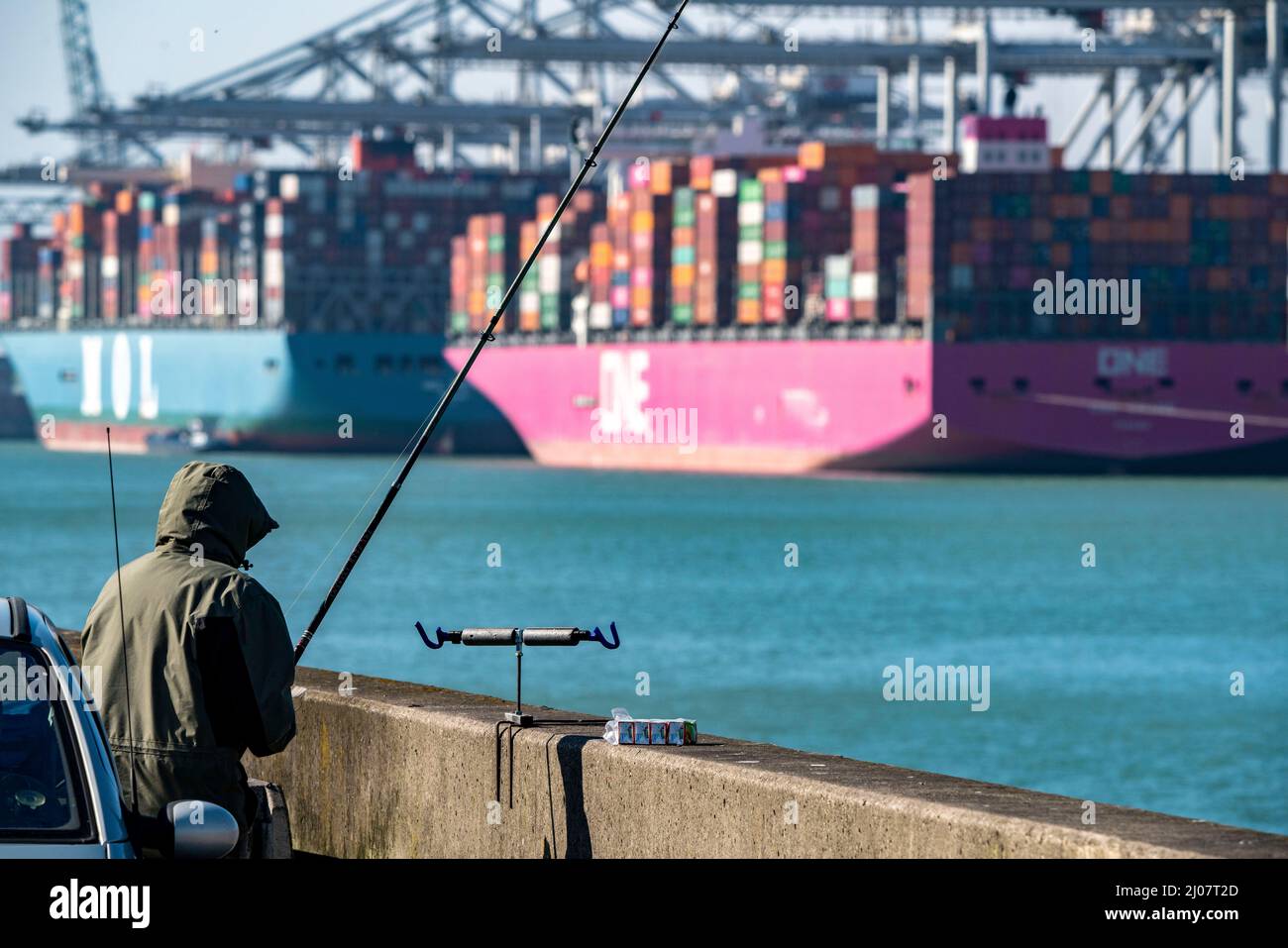 The seaport of Rotterdam, Maasvlakte, Hutchinson ECT Delta Terminal ...