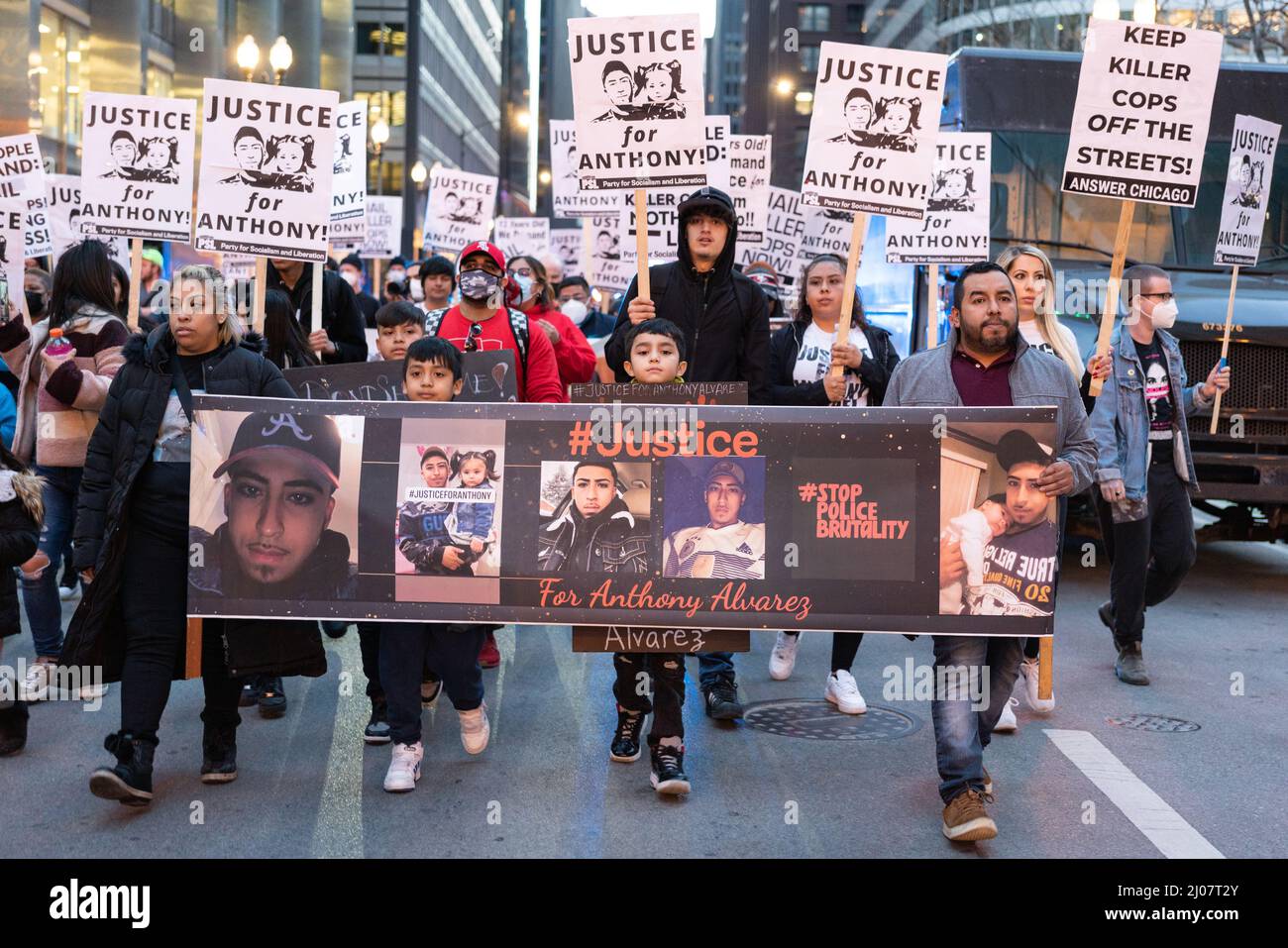 Chicago, USA. 16th Mar, 2022. Family members of Anthony Alvarez march ...