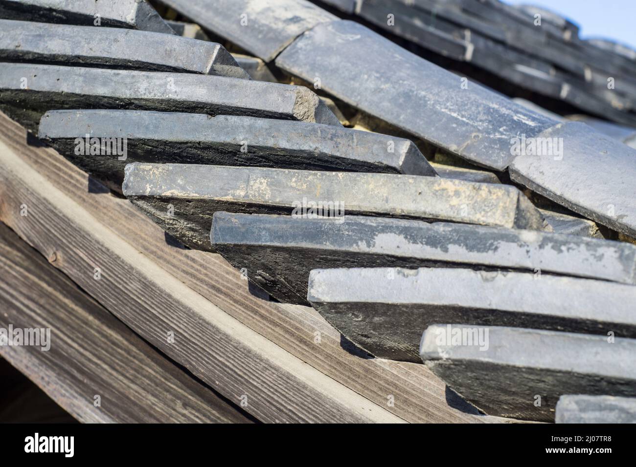 Close up detail of traditional Japanese kawara tiles on a temple roof in Kyoto, Japan Stock ...