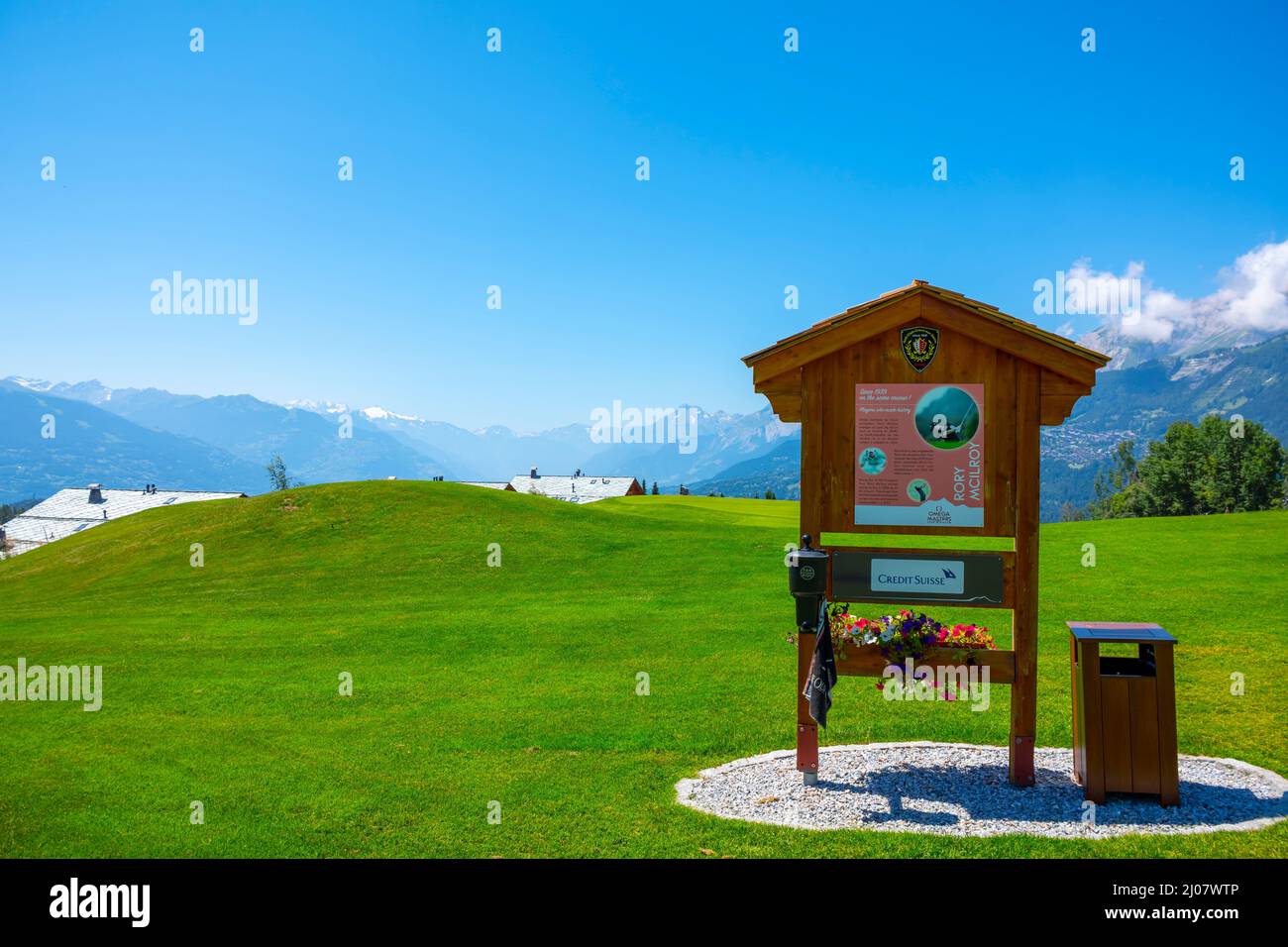 Crans sur sierre golf course hi-res stock photography and images - Alamy