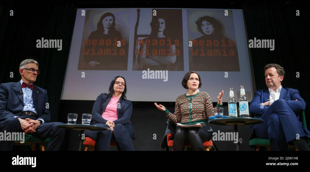 17 March 2022, Saxony, Leipzig: Oliver Zille (l-r), Book Fair Director ...