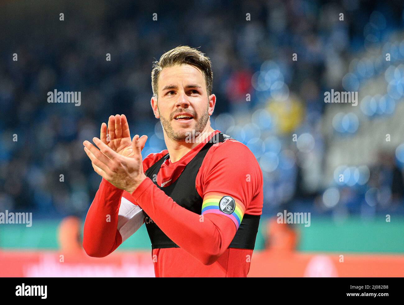 Christian GUENTER (Gvºnter, FR) gesture, gesture, claps, clapping, with ...