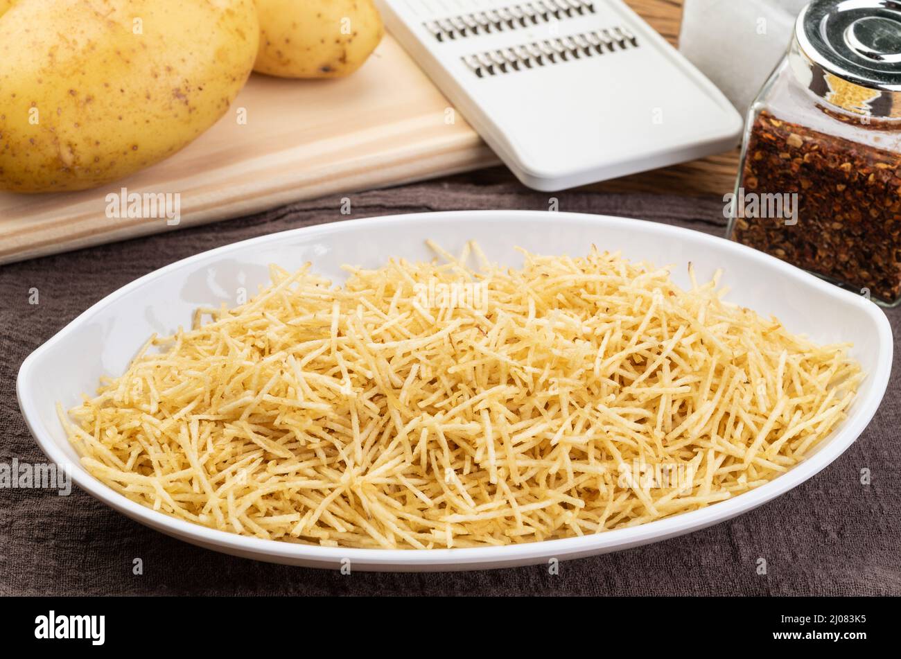 Potato shoestring hi-res stock photography and images - Alamy