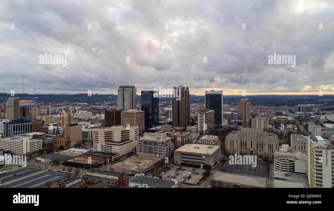 Rain over birmingham skyline hi-res stock photography and images - Alamy