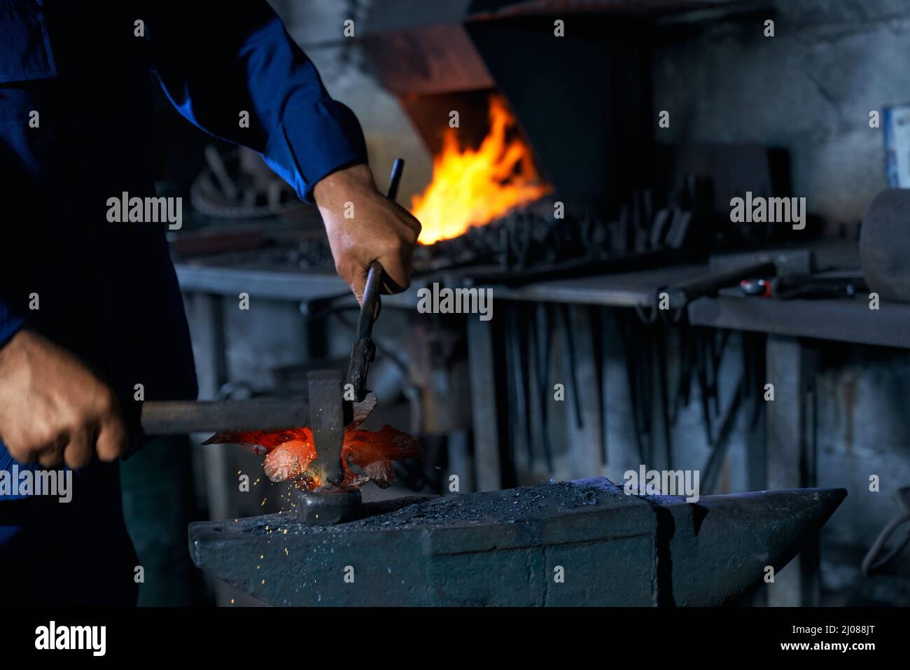 Fence hammer hi-res stock photography and images - Alamy