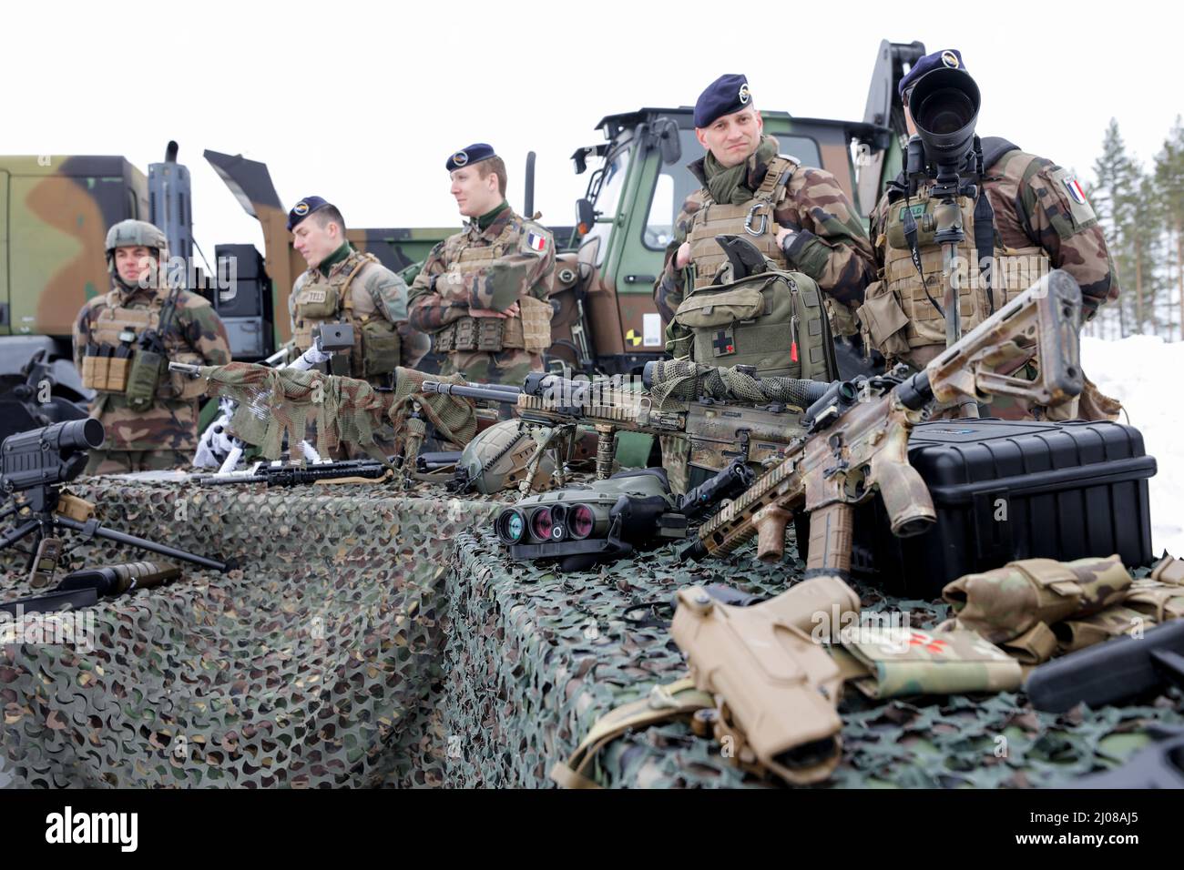 Brilliant jump 22 hi-res stock photography and images - Alamy