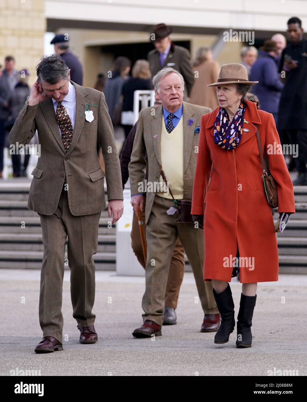 Sir timothy laurence left hi-res stock photography and images - Alamy