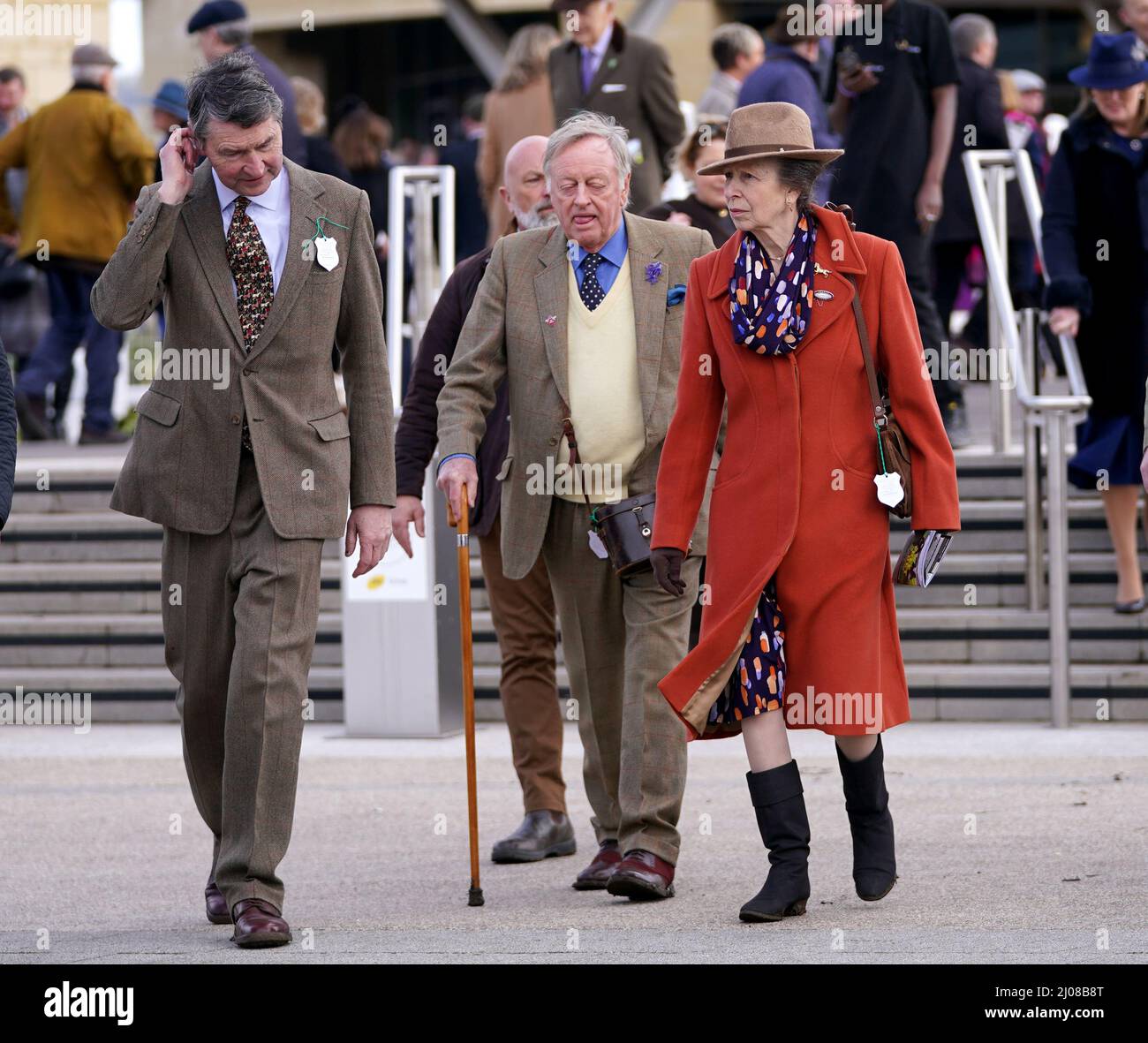 Sir timothy laurence left hi-res stock photography and images - Alamy