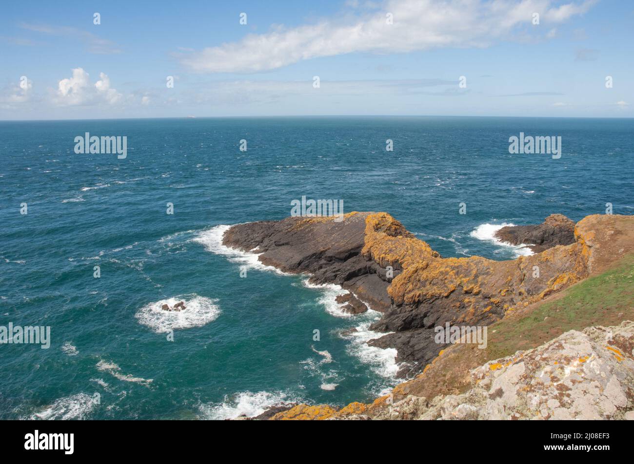 The Spit, Skomer Island, Pembrokeshire, Wales, UK Stock Photo - Alamy