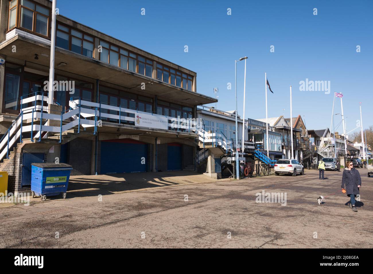 Kings college school boathouse hi-res stock photography and images - Alamy