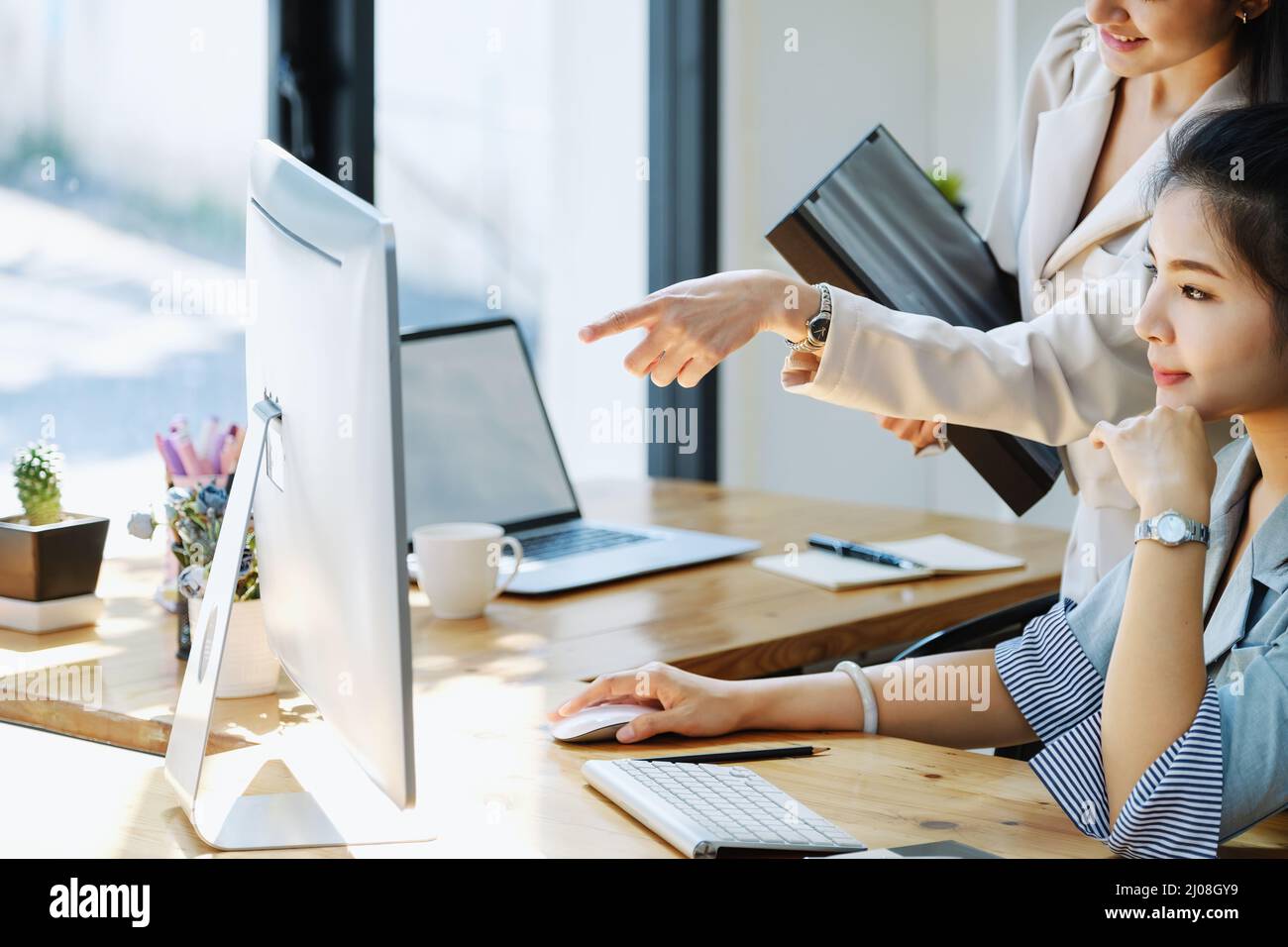 Consultation, discussion, marketing and investment concept, female ...