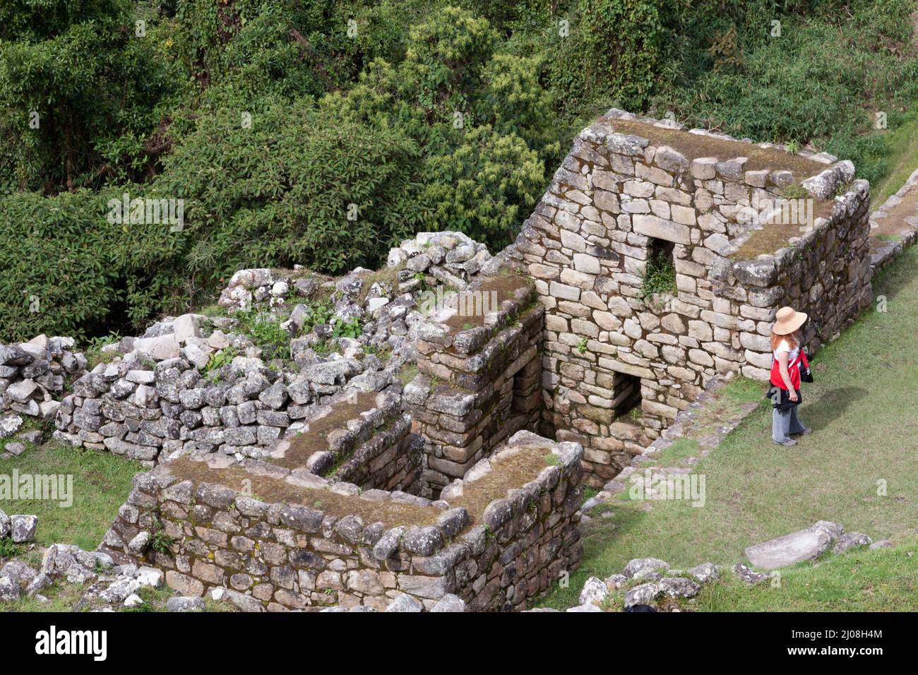 Inca archaeological site of Machu Picchu in the Andes Mountains, Peru ...