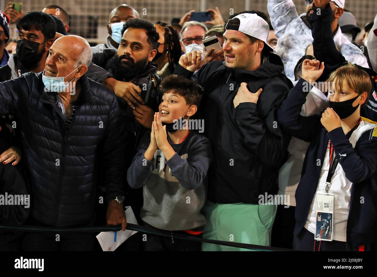 Circuit atmosphere - fans in the pits. Bahrain Grand Prix, Thursday ...