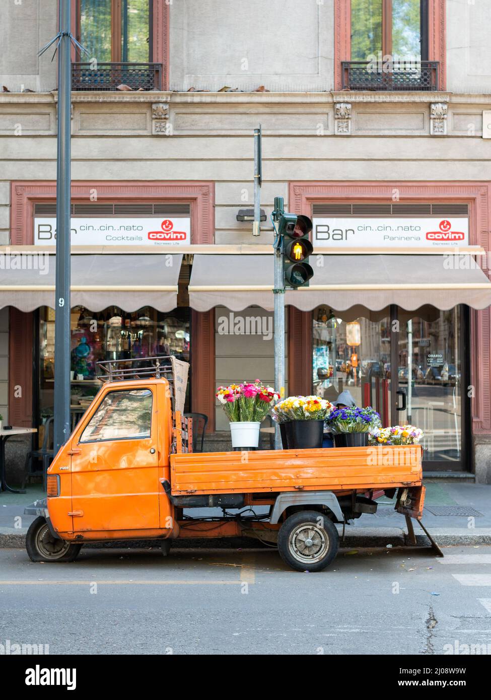Piaggio Apes ("Ape" is "Bee" in English) are iconic Italian trucks ...