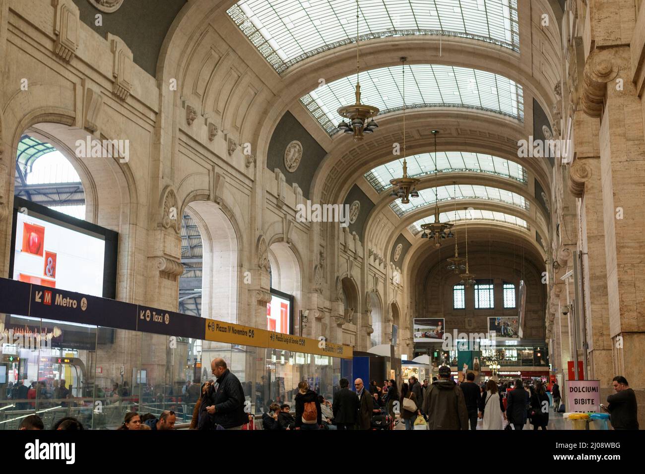 Milan, Italy. 03rd Oct, 2019. Milan Central Sation arrival hall on ...