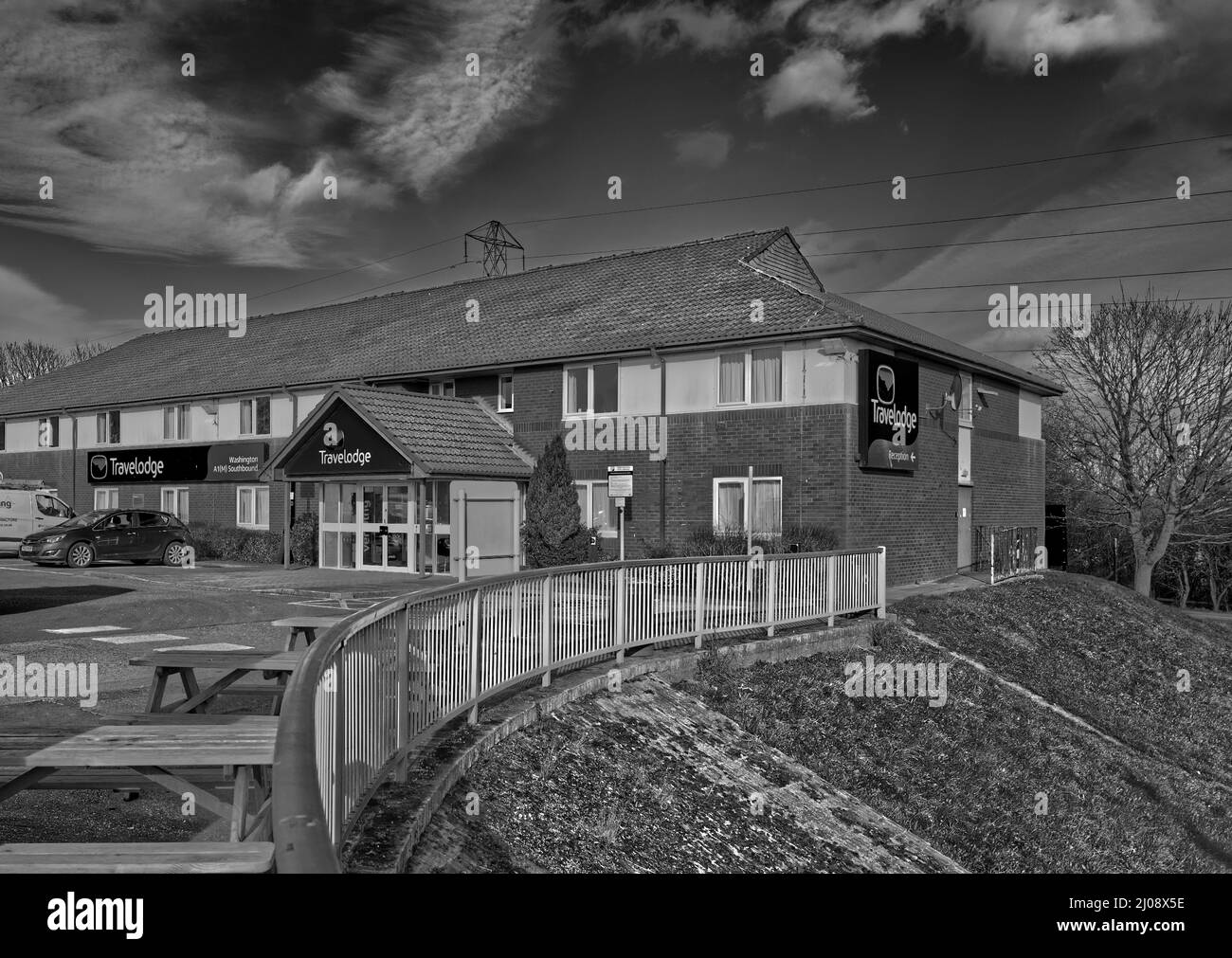 Motorway sevice stations hi-res stock photography and images - Alamy