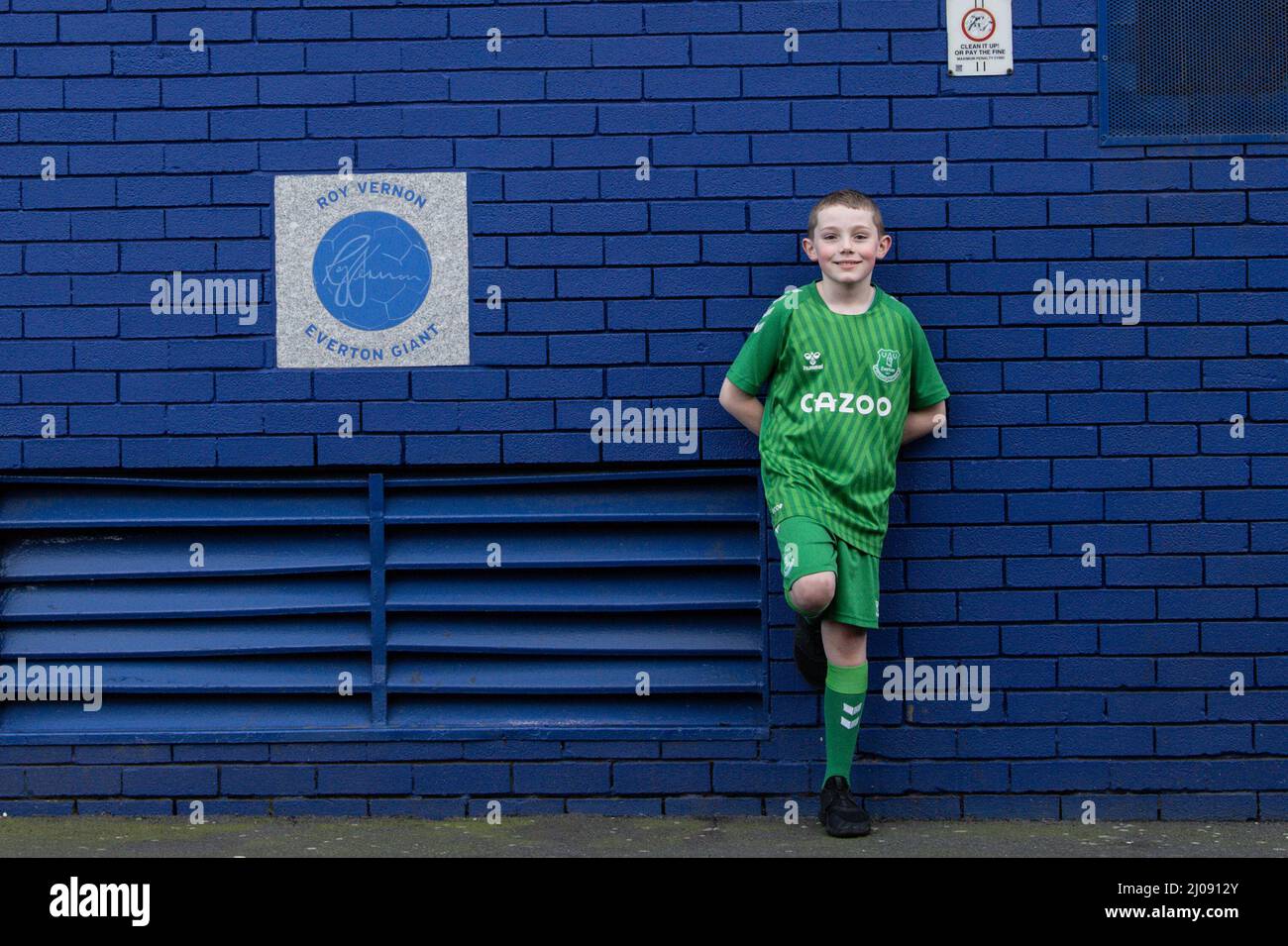 Roy vernon hi-res stock photography and images - Alamy